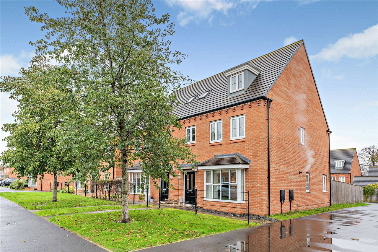 16 Palmerston Avenue, St. Georges Wood, Morpeth, Northumberland, NE61 ...